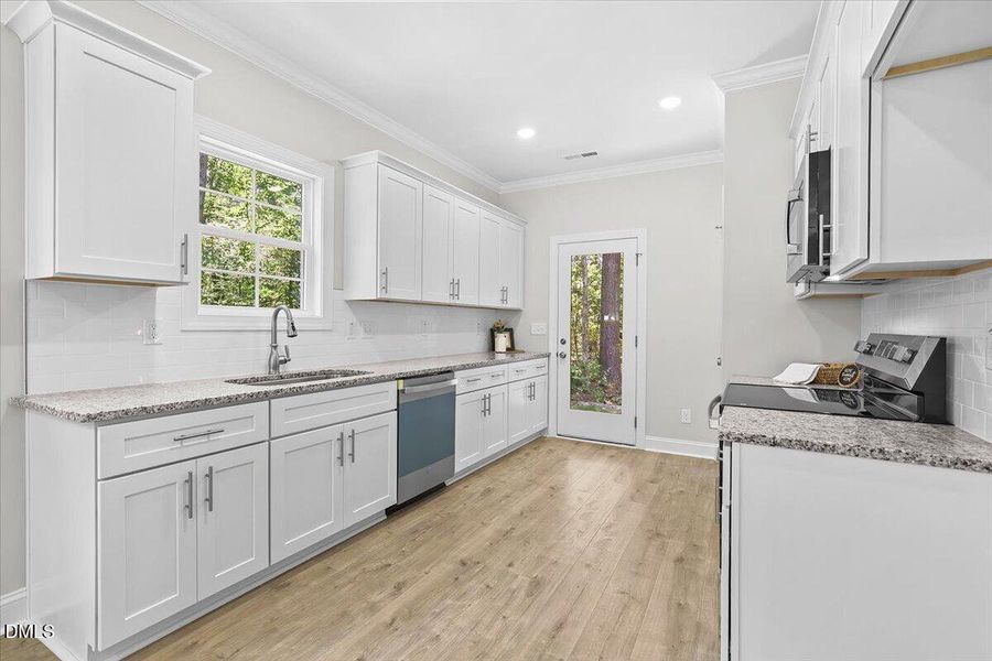 89 Mitchner Dr, Smithfield, NC 27577 - New Construction Home