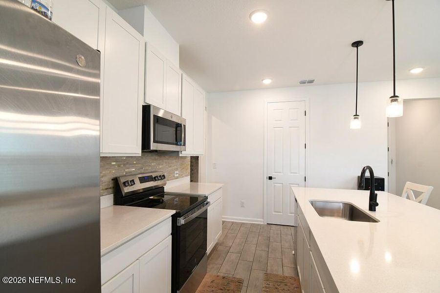 7206 Red Timber Rd, Jacksonville, FL 32244 - New Construction Home