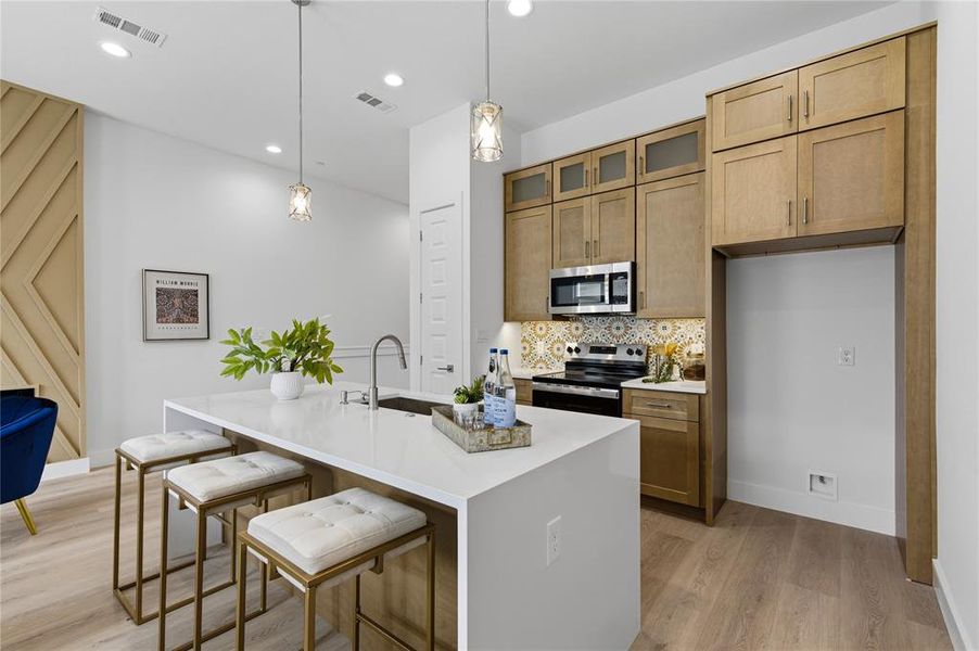 2925 Spruce Valley Ln, Unit 405, Dallas, TX 75233 - New Construction Home