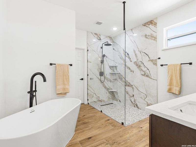 915 Burr Rd, Terrell Hills, TX 78209 - New Construction Home