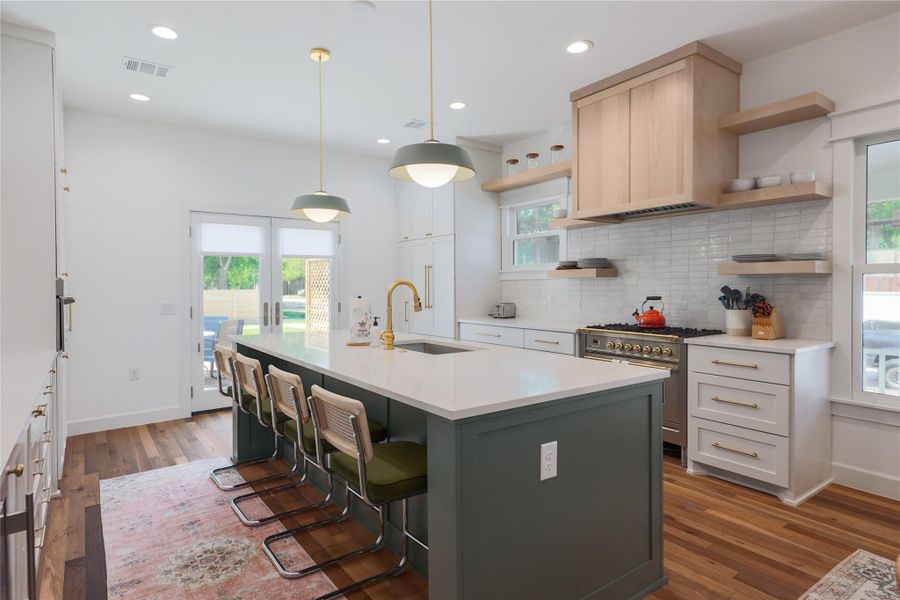 1701 Willow St, Austin, TX 78702 - New Construction Home
