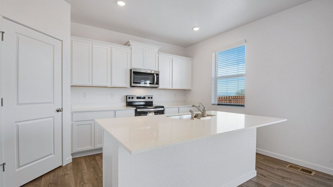 2318 Crosswind St, Fort Lupton, CO 80621 - New Construction Home