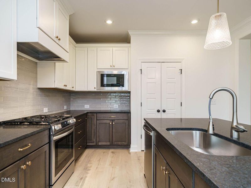 829 Lunar Light Dr, Wendell, NC 27591 - New Construction Home