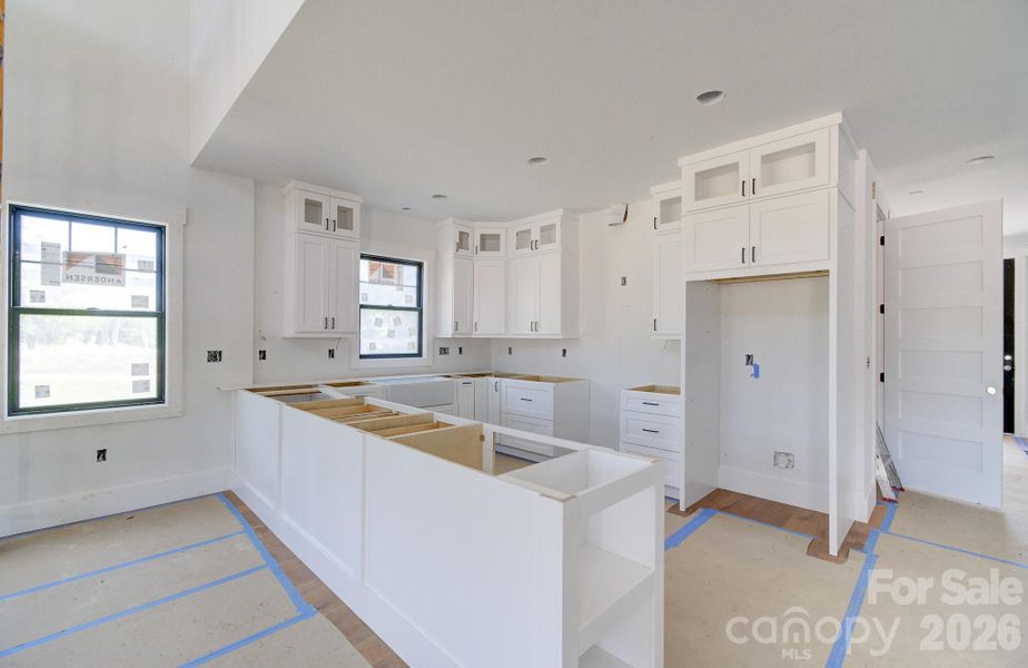 18 S Martha Kate Dr, Hendersonville, NC 28792 - New Construction Home