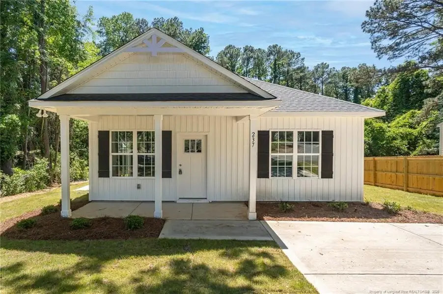 237 Windsor Dr, Fayetteville, NC 28301 - New Construction Home