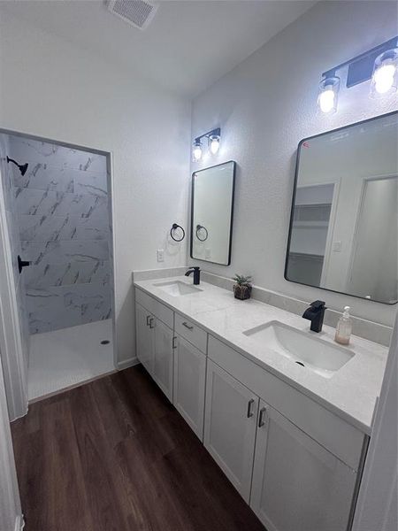 5717 San Jacinto Dr, Granbury, TX 76048 - New Construction Home