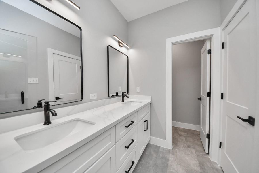 2202 Carr St, Houston, TX 77026 - New Construction Home
