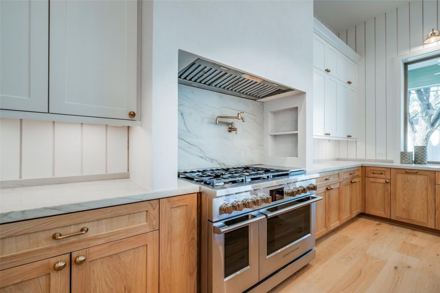 1002 E 6Th 1/2 St, Houston, TX 77009 - New Construction Home