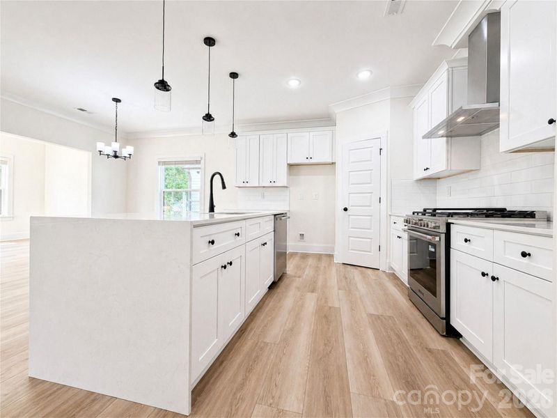 1228 N Sharon Amity Rd, Charlotte, NC 28211 - New Construction Home
